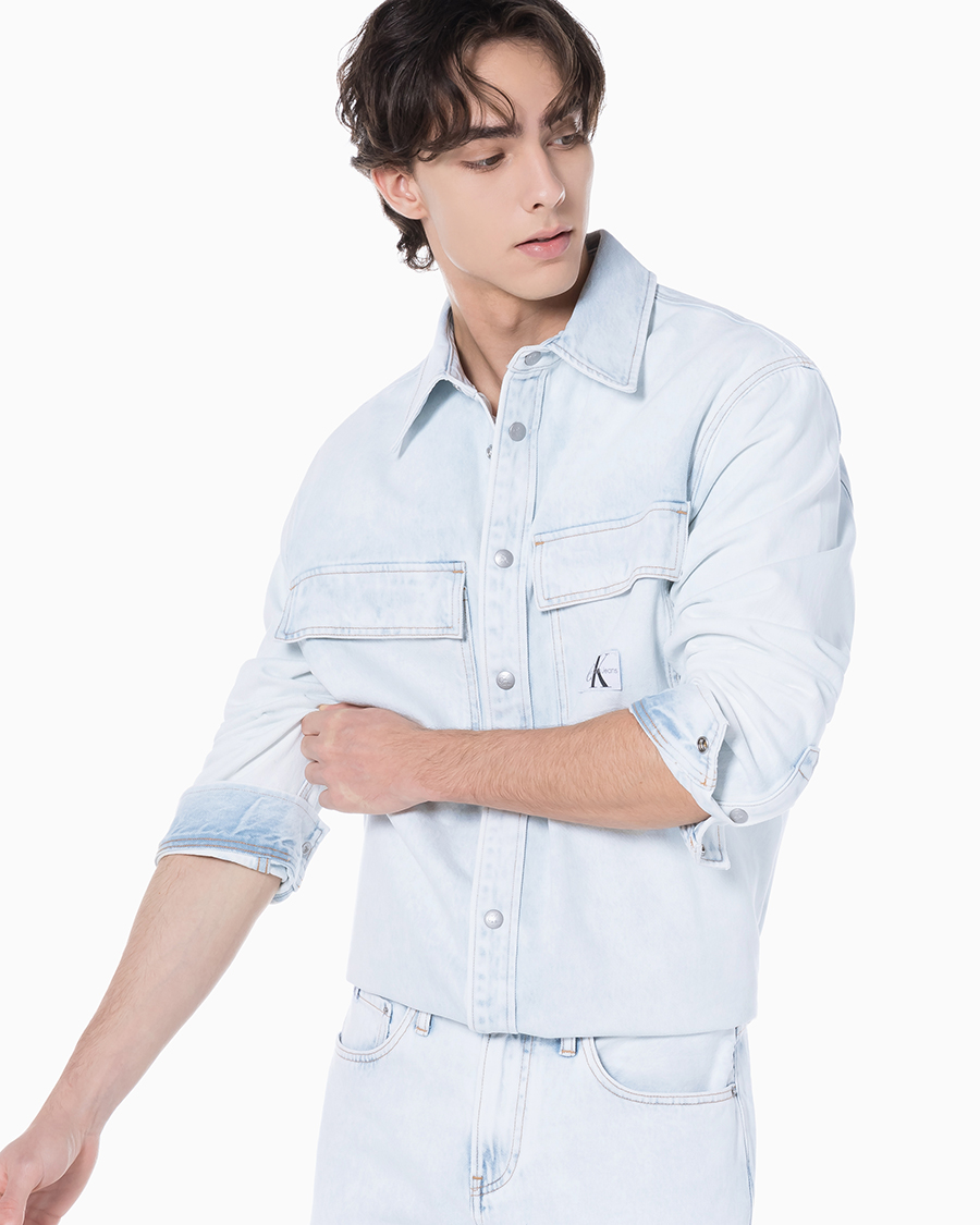 [CK] 남 라이트블루 릴렉스핏 데님 셔츠 J325296 1AA - 감도 깊은 취향 셀렉트샵 29CM